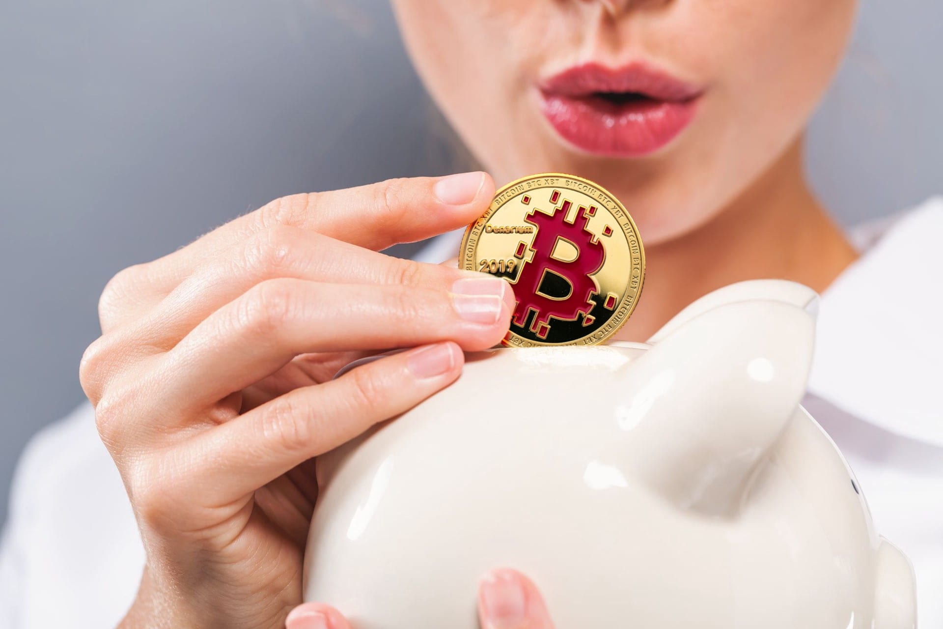Women have increasing interest in Bitcoin - Weekly news 50/2019 ...
